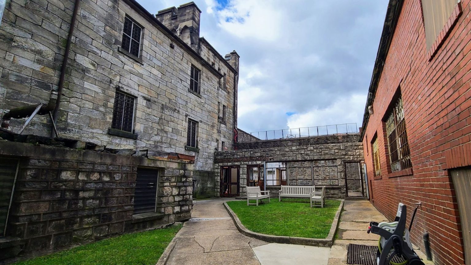 Philadelphia's Most Haunting Attraction: Eastern State Penitentiary ...